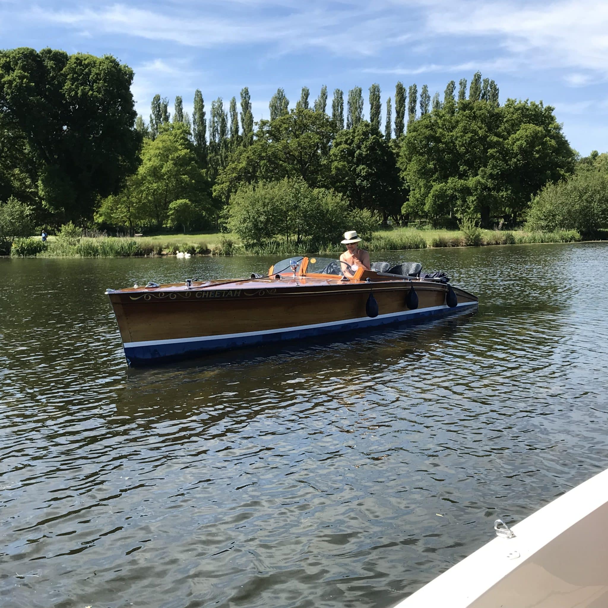 Cheetah – Andrews slipper stern launch - Henley Sales & Charter