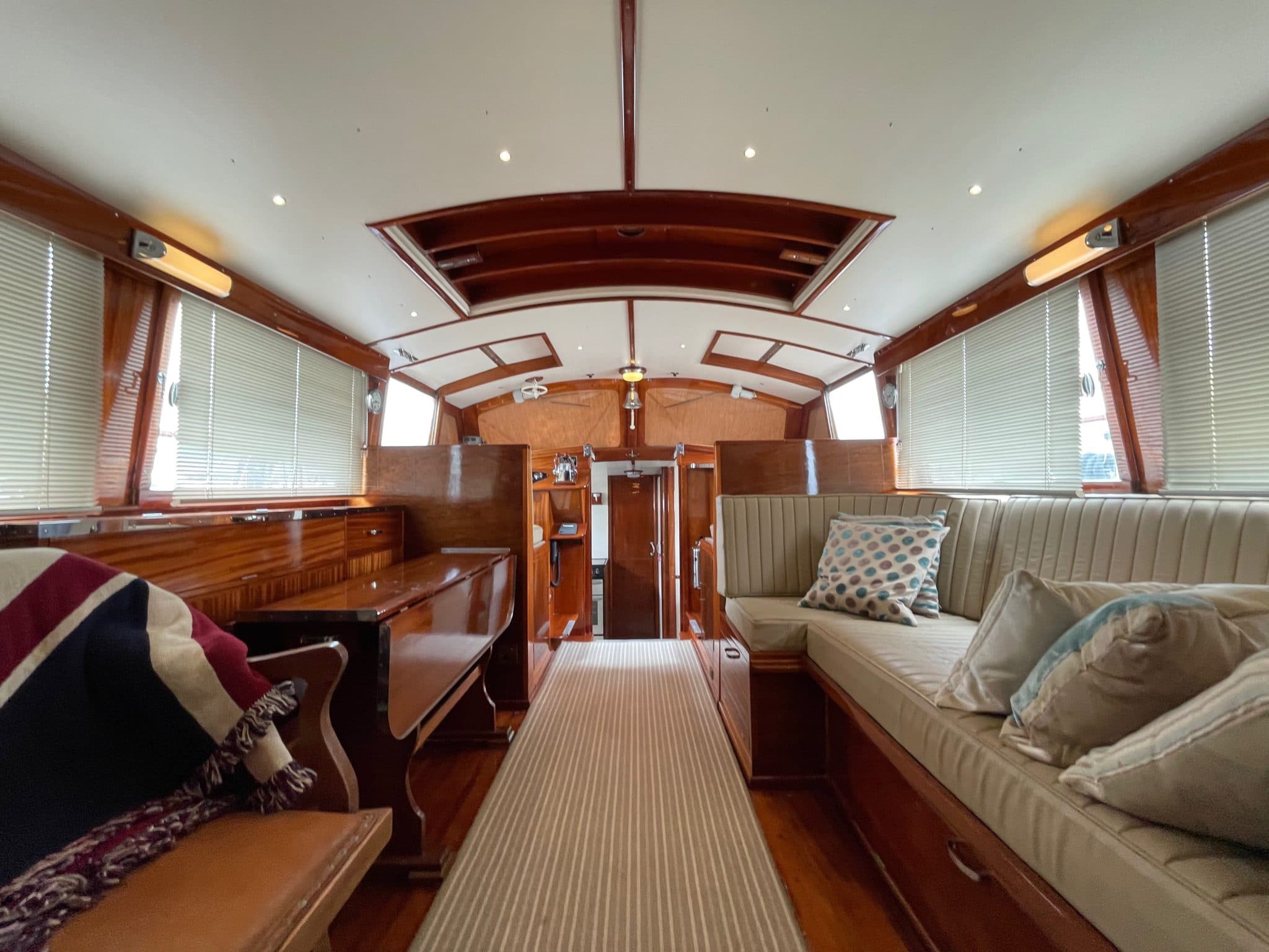 New Venture - a 40ft Bates Starcraft - Henley Sales & Charter